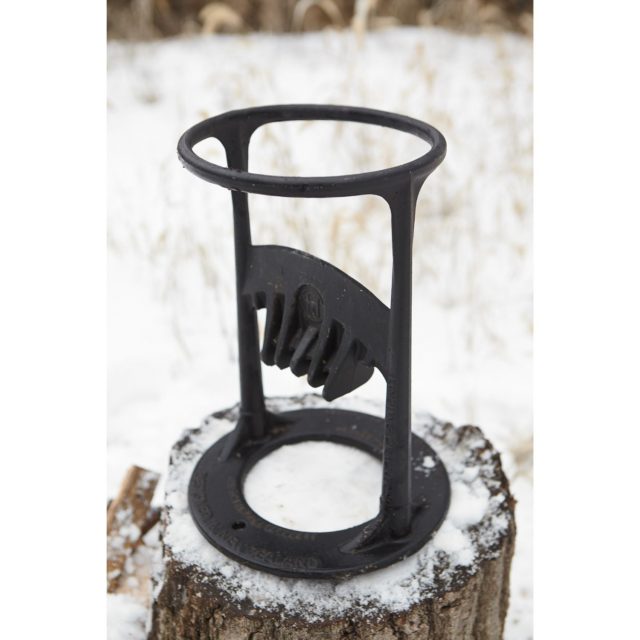 New Tool Allows You to Split Your Kindling With Ease » HG