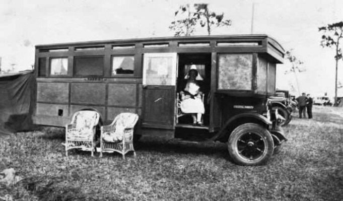 18 Vintage Motorhomes - They Don't Make 'em Like They Used To » HG
