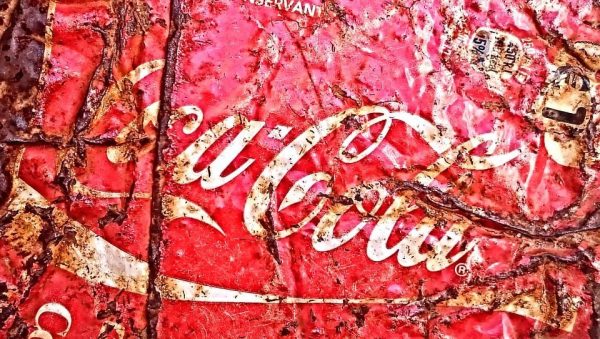 Feces Found in Coca-Cola Cans! Another Reason To Quit Drinking Soda! » HG